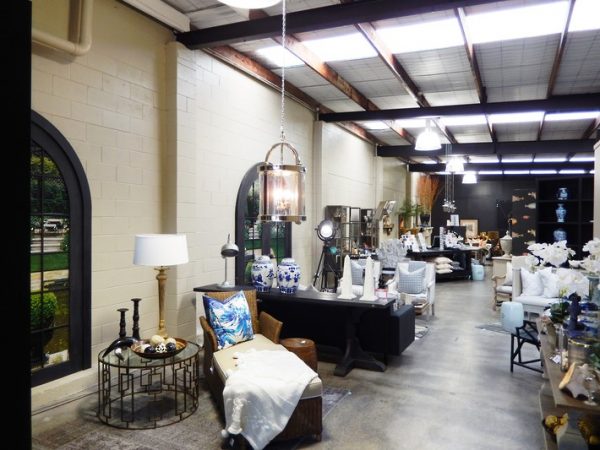 LE MONDE / Pollen St Ponsonby Shop / Building Refurbishment